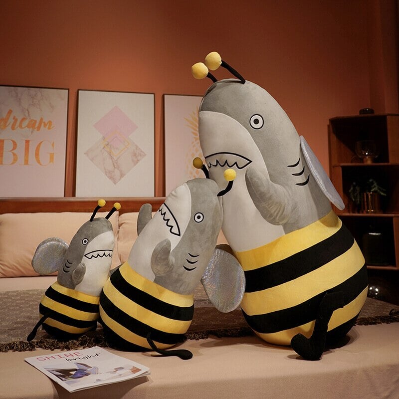 Buzz the Shark & Bee Plushie – Kawaiies